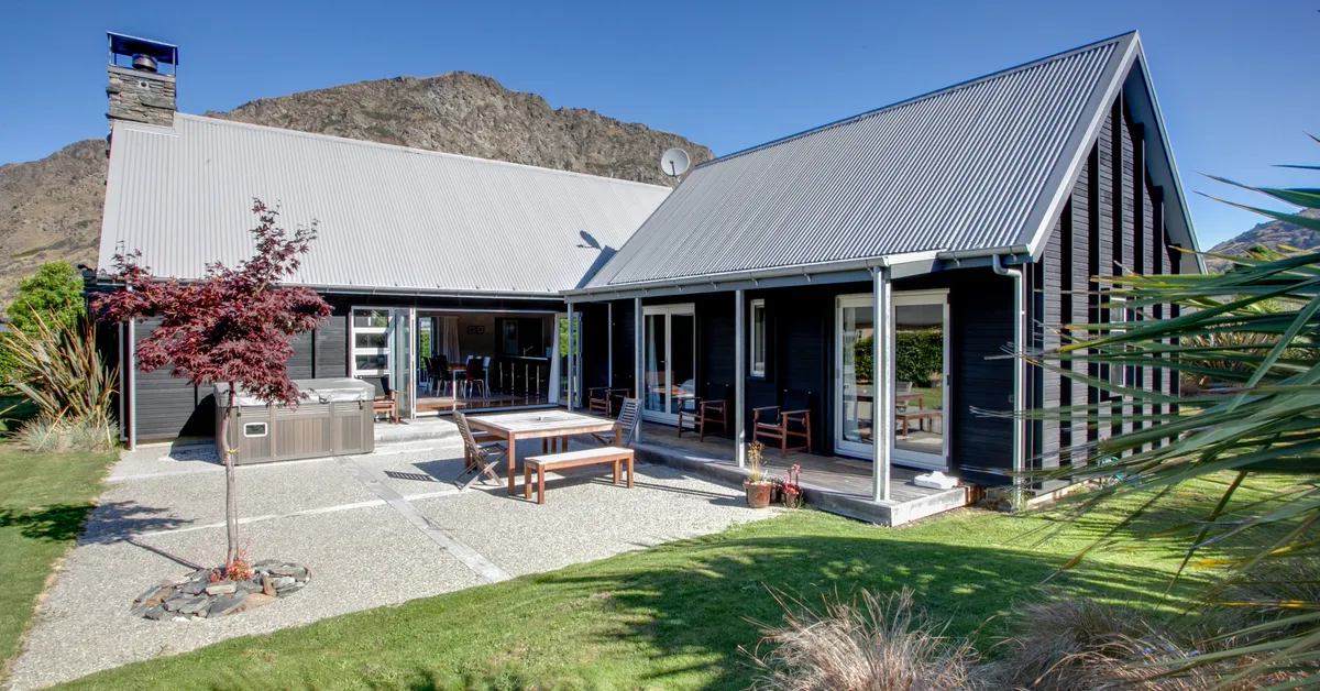 9 Mathias Terrace, Arthurs Point, Queenstown | NZ Sotheby’s Realty ...