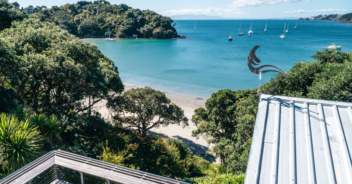 56 Beach Parade, Oneroa, Waiheke Island | NZ Sotheby’s Realty | WAI11112