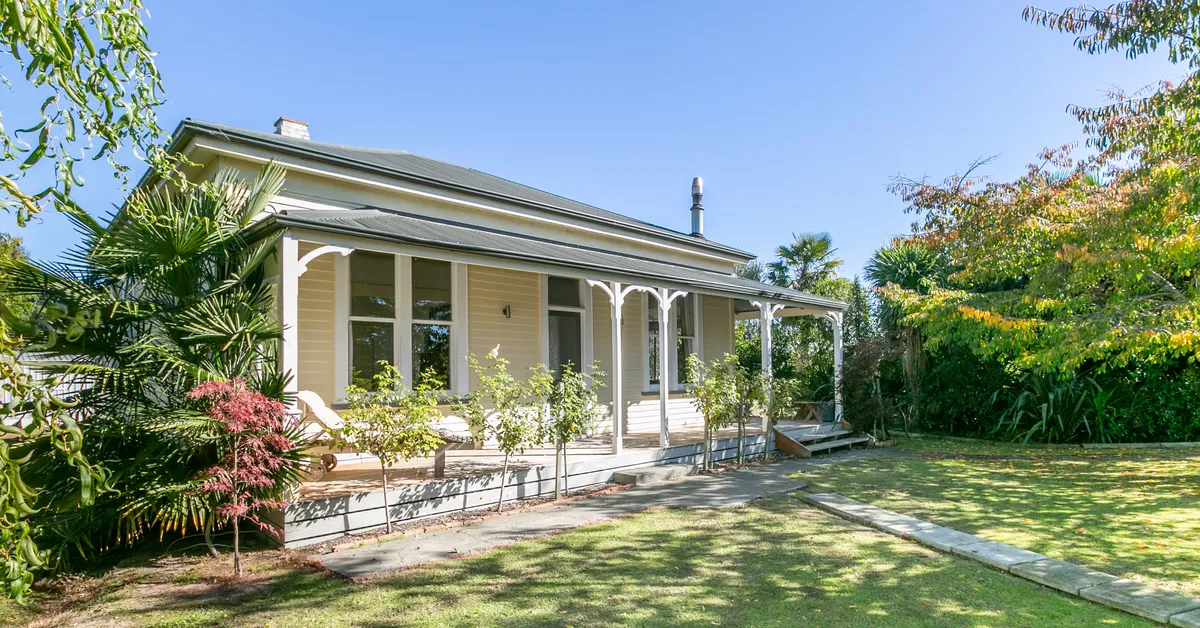 143 Longlands Road West, Longlands, Hastings | NZ Sotheby’s Realty ...