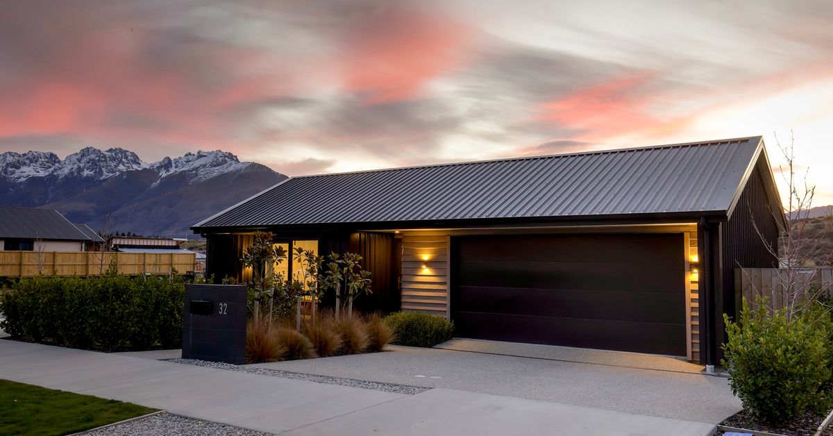 32 Howden Drive, Queenstown, Queenstown | NZ Sotheby’s Realty | QBS12960