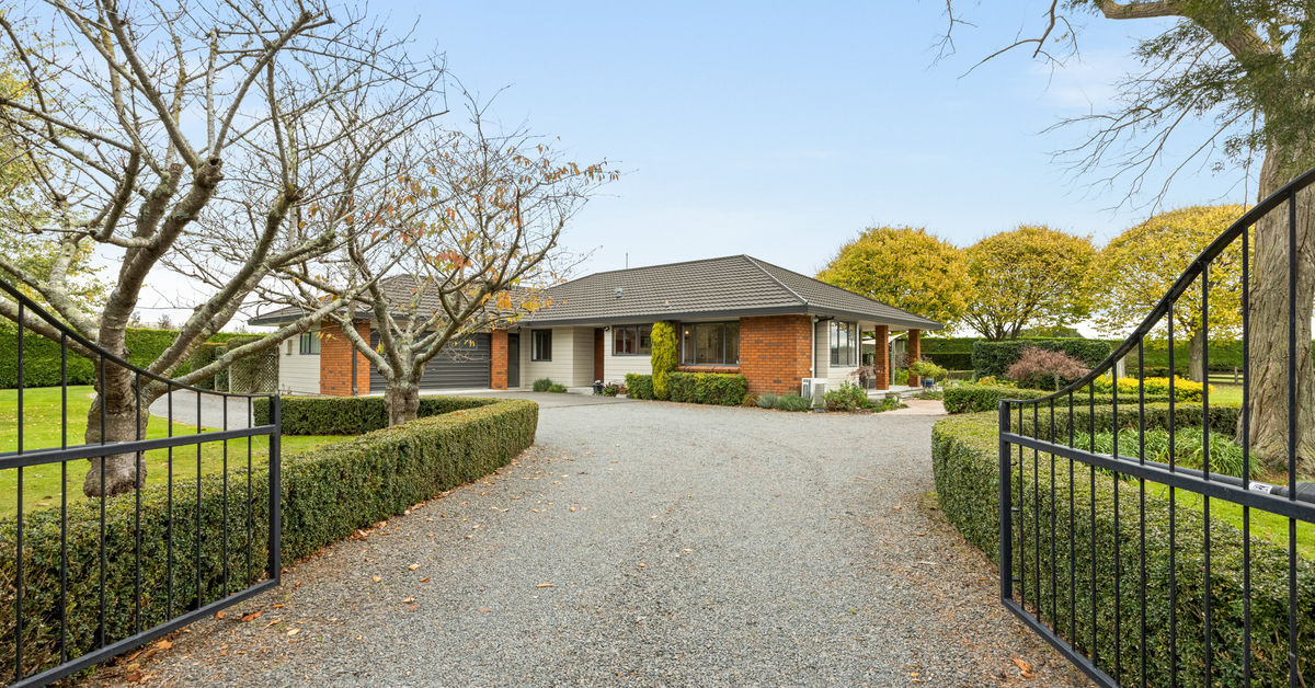 98 Crystall Road, Pakipaki, Hastings | NZ Sotheby’s Realty | HBHN11841