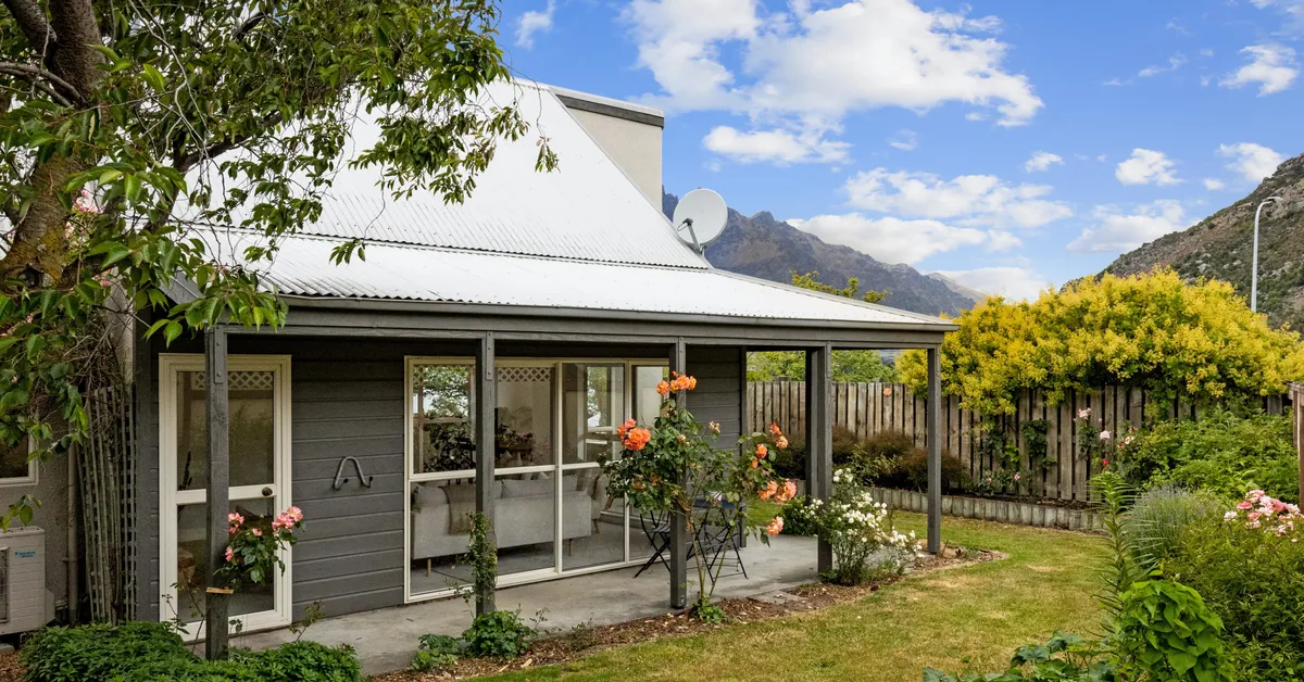 9 Alta Place, Frankton, Queenstown | NZ Sotheby’s Realty | QBS13432