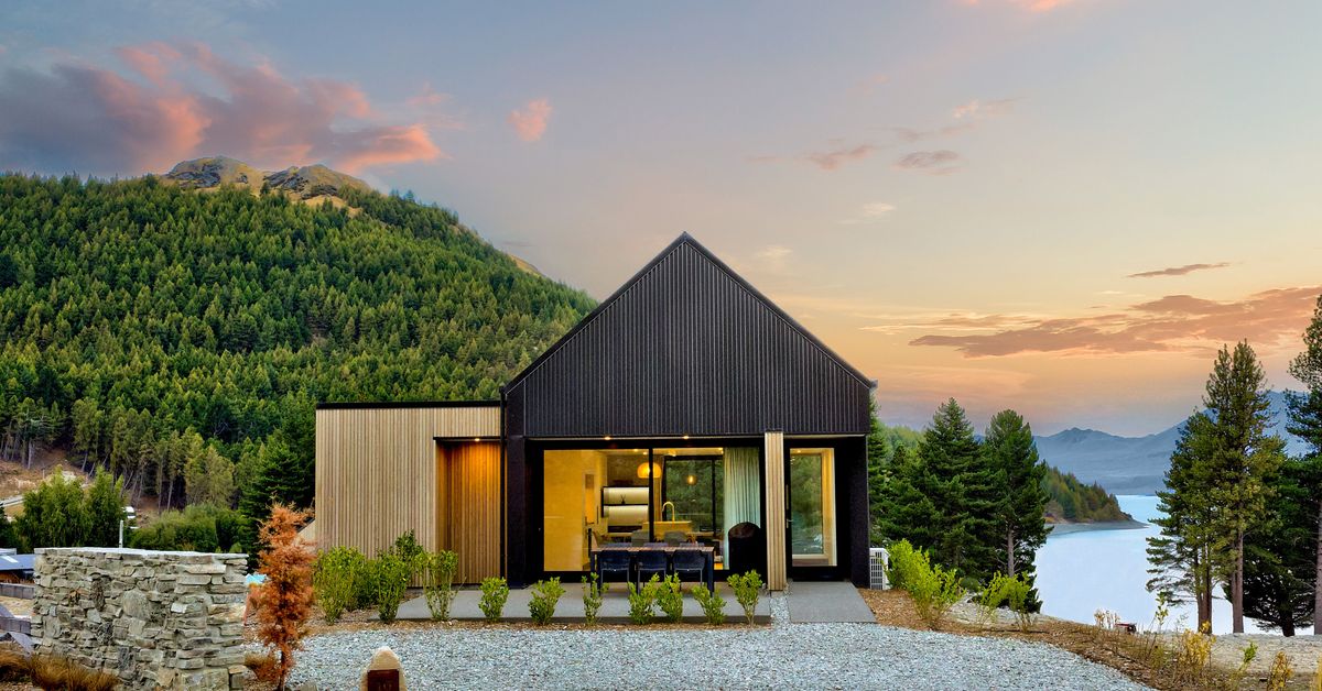 16 Station Bay Rise, Lake Tekapo, Mackenzie | NZ Sotheby’s Realty ...