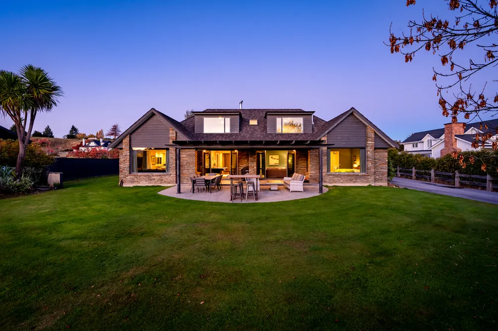 Beacon Point Retreat | NZ Sotheby’s Realty | QBS13525