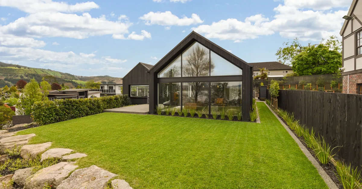 162 Kawaha Point Road, Kawaha Point, Rotorua | NZ Sotheby’s Realty ...