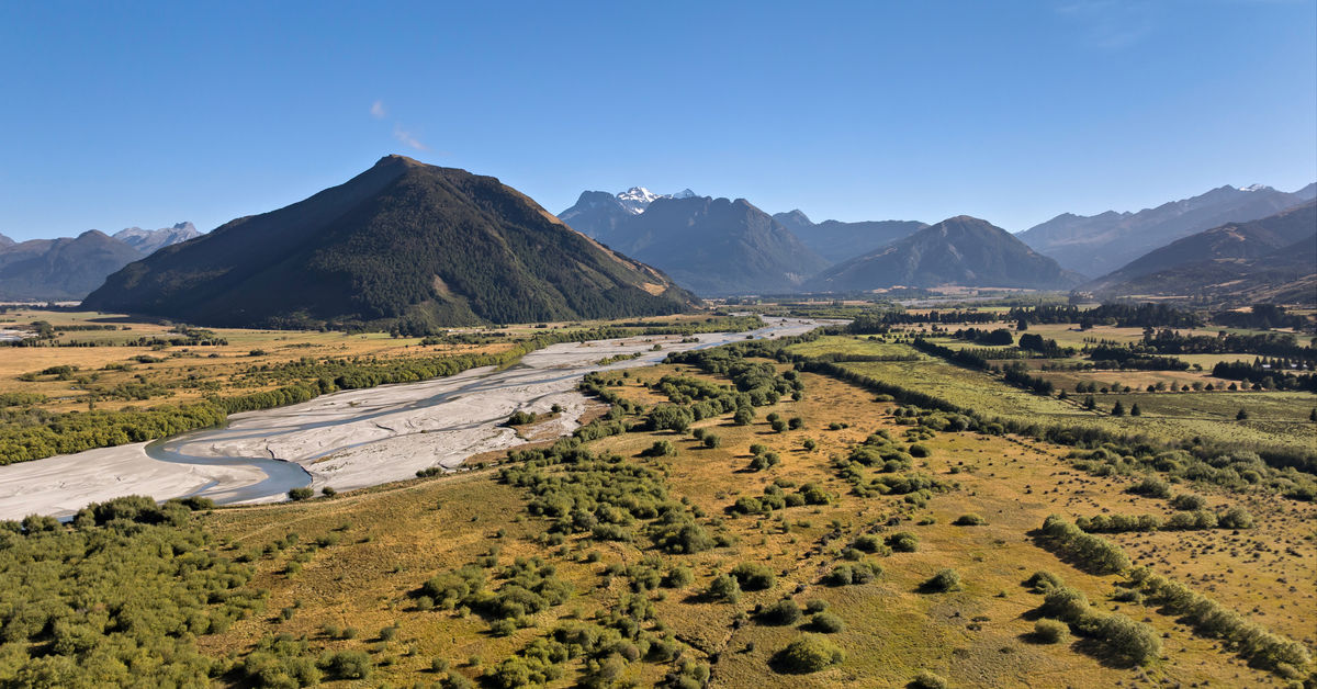Rees River Park, Glenorchy, Queenstown | NZ Sotheby’s Realty | SAT10522
